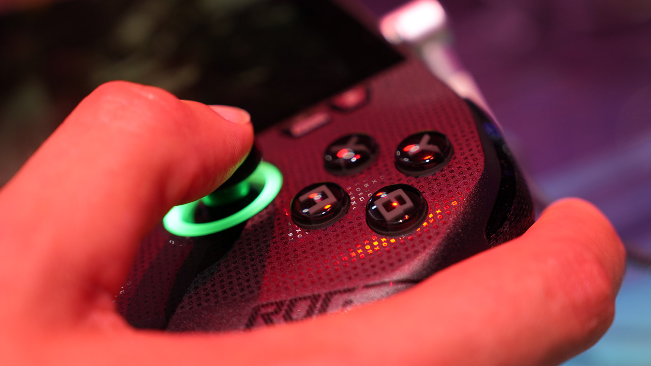 ROG Xbox Ally X : premier unboxing, la plus puissante Xbox portable ...